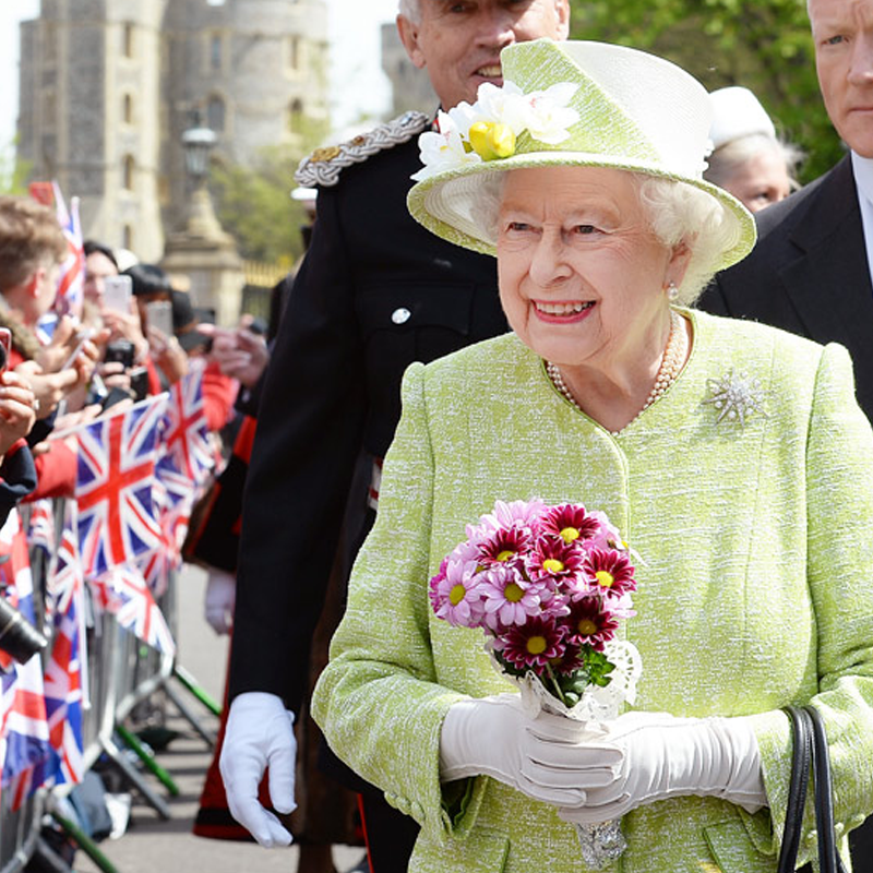 Flowers For The Queen's Birthday | Blossoming Gifts