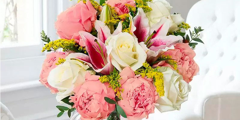 How to Host a Coronation Party to Remember - Blossoming Gifts