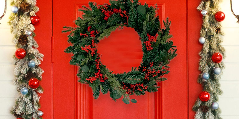 How to Make a Christmas Wreath - Flowers & Gifts Blog - Blossoming Gifts